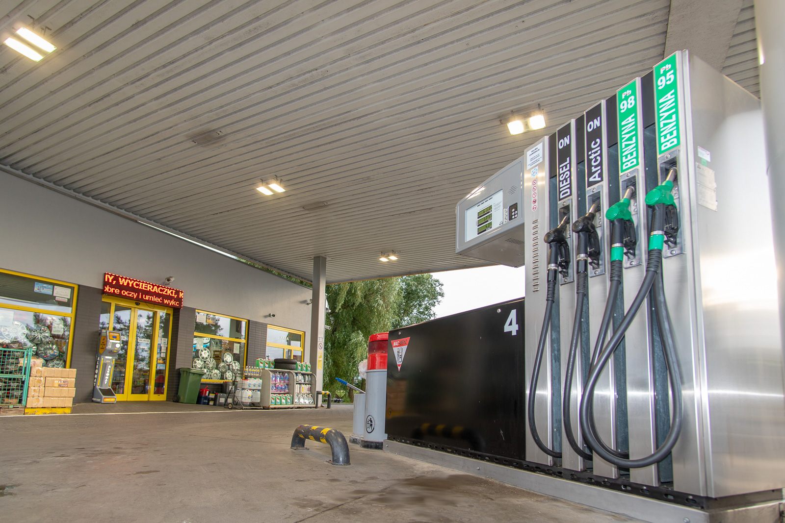 Mac-Benz Stacja i Hurtownia Paliw | Firma istnieje od 1991 roku. Od ...